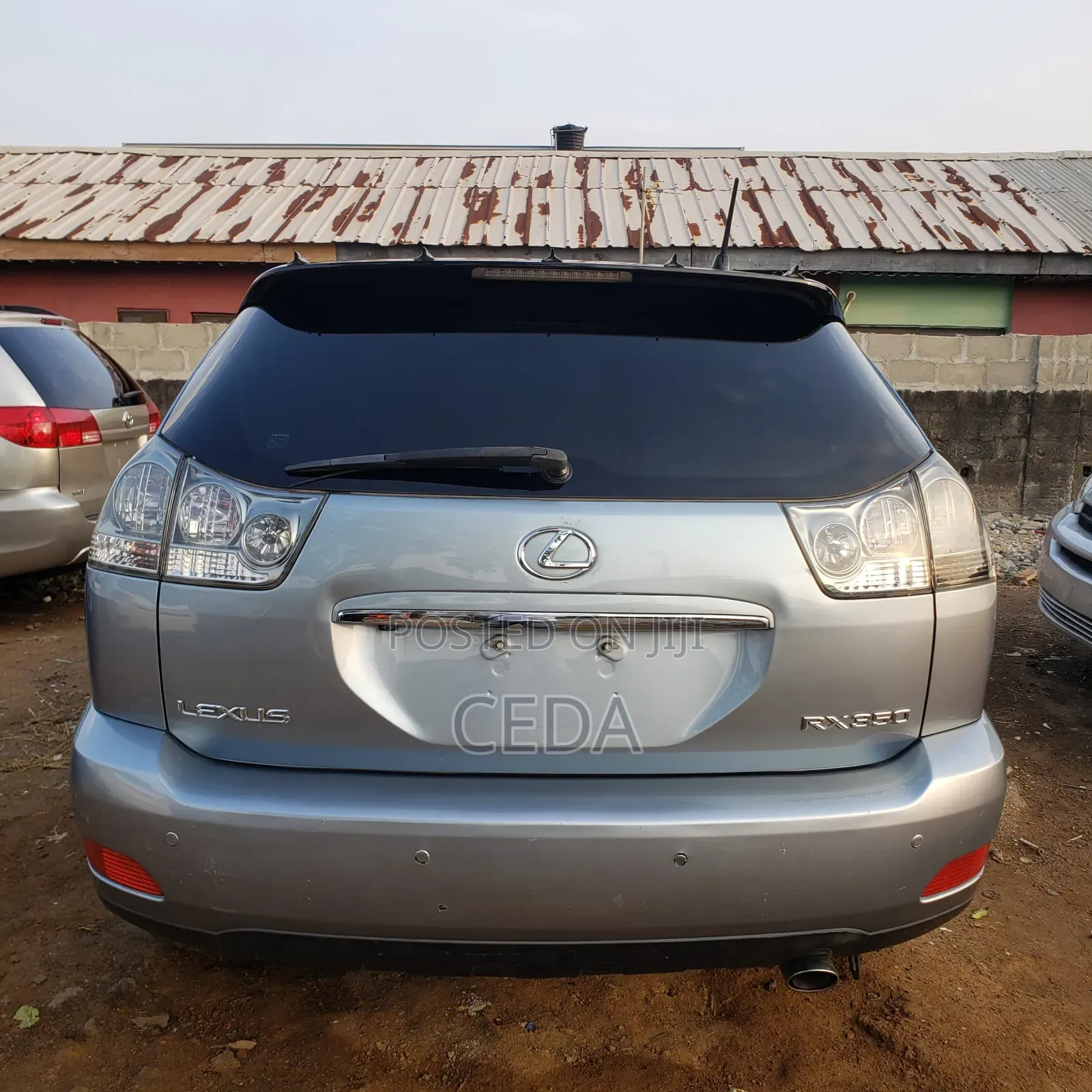Lexus RX 330 2006 White in Isolo - Cars, Epunah Daniel | Jiji.ng