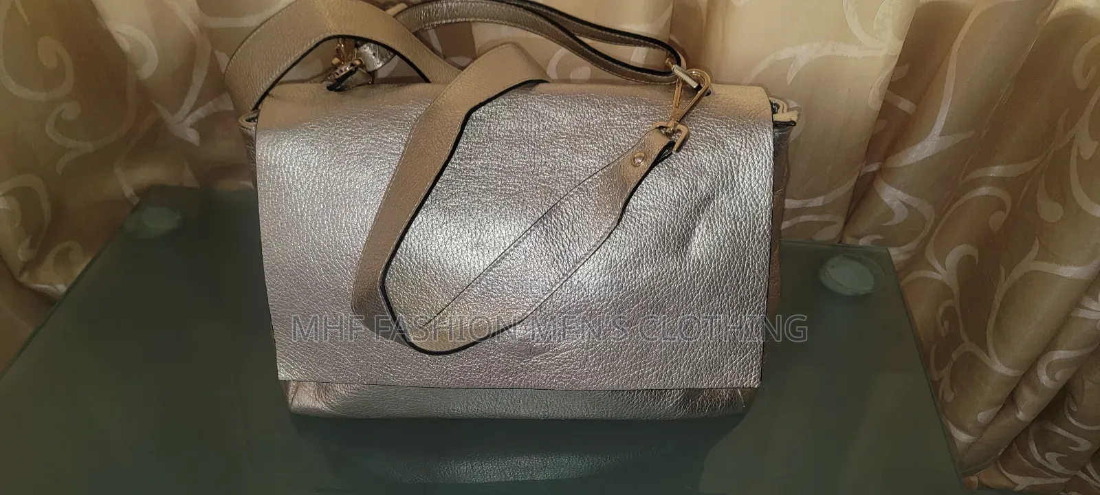 Ladys Gold Bag in Ikorodu - Bags, Alex Ayodele | Jiji.ng