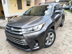 Toyota Highlander 2018 Gray in Ilupeju - Cars, Car Marketplace | Jiji.ng