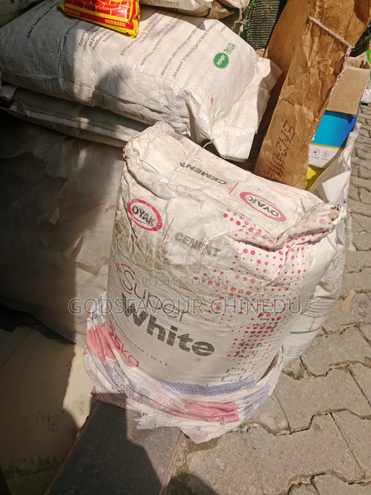 Oyak White Cement in Orile - Building Materials & Supplies, Godsfavour ...
