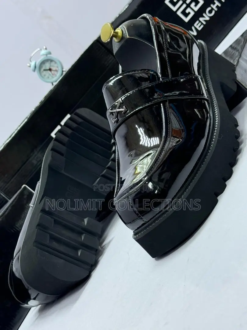 Thick Sole Givenchy Patent Leather Loafer Shoe in Ojo - Shoes, Nolimit ...