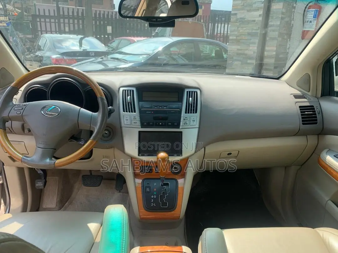 Lexus RX 330 2006 Beige in Isolo - Cars, Sahbjams Autos | Jiji.ng