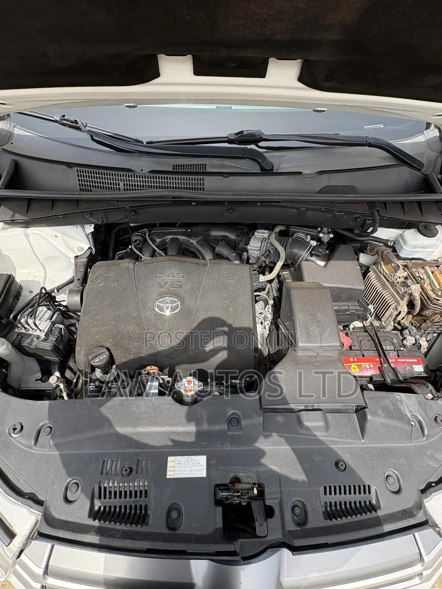 Toyota Highlander XLE 4x4 V6 (3.5L 6cyl 8A) 2018 White in Gwarinpa ...