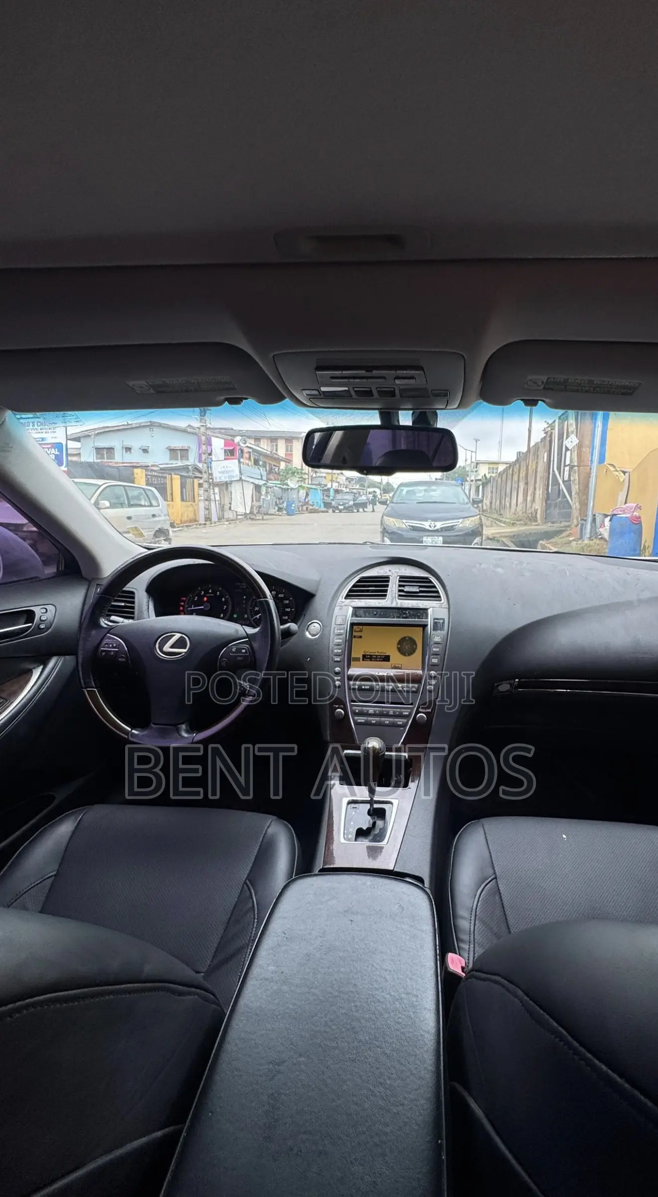 Lexus ES 350 2011 Silver in Ikeja - Cars, Bent Autos | Jiji.ng
