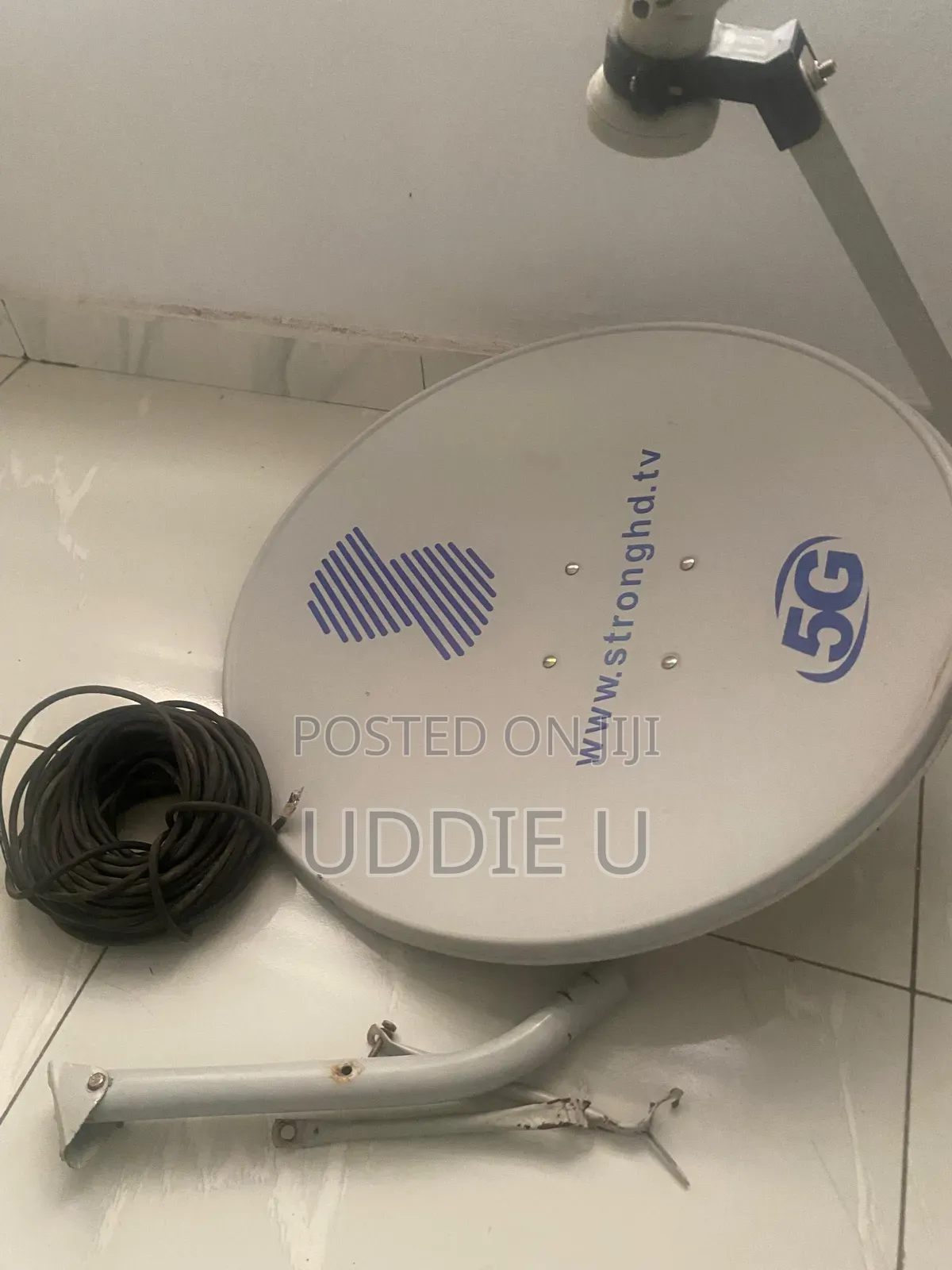 Cable Tv Dish for DSTV in Lugbe District - TV & DVD Equipment, Uddie U ...