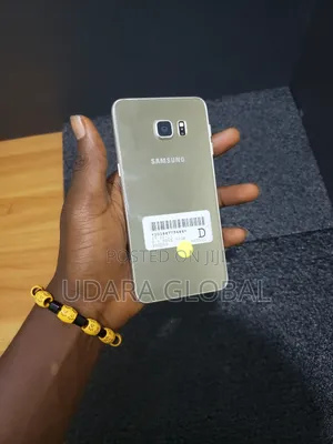 Samsung Galaxy S6 Edge Plus 32 GB Gold in Ikeja - Mobile Phones, Udara Global Ltd | Jiji.ng