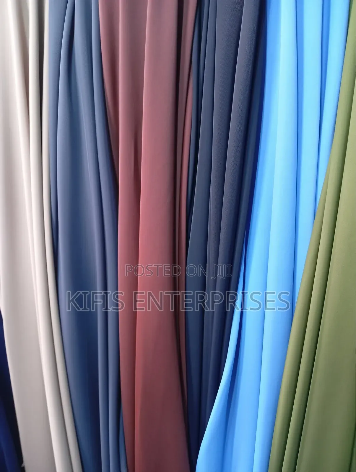 Exquisite Crepe Material in Ikeja - Clothing, Kifayah Ismail | Jiji.ng