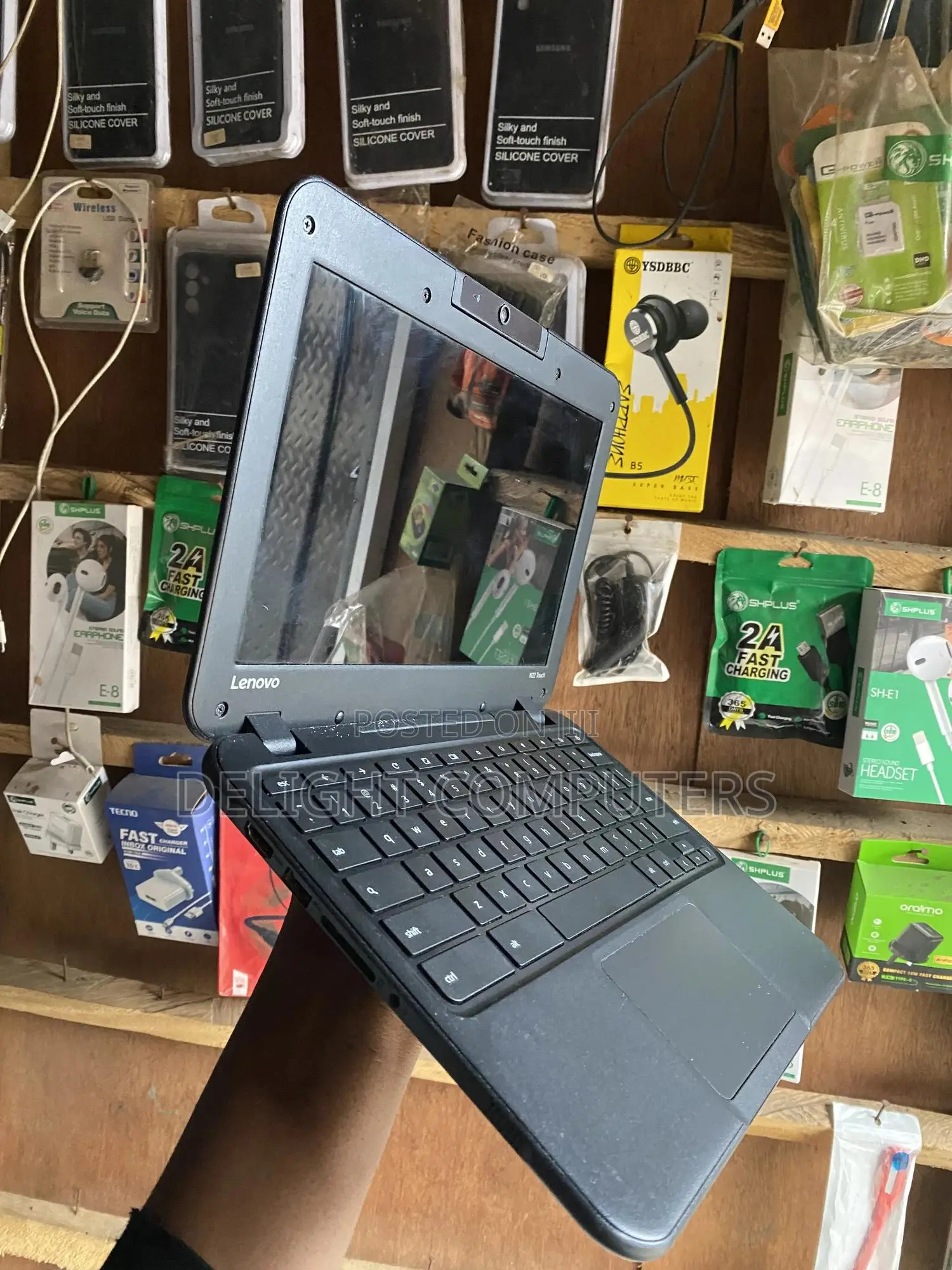 Laptop Lenovo N22 Chromebook 4GB Intel Celeron SSD 16 GB in Oshodi - Laptops & Computers ...