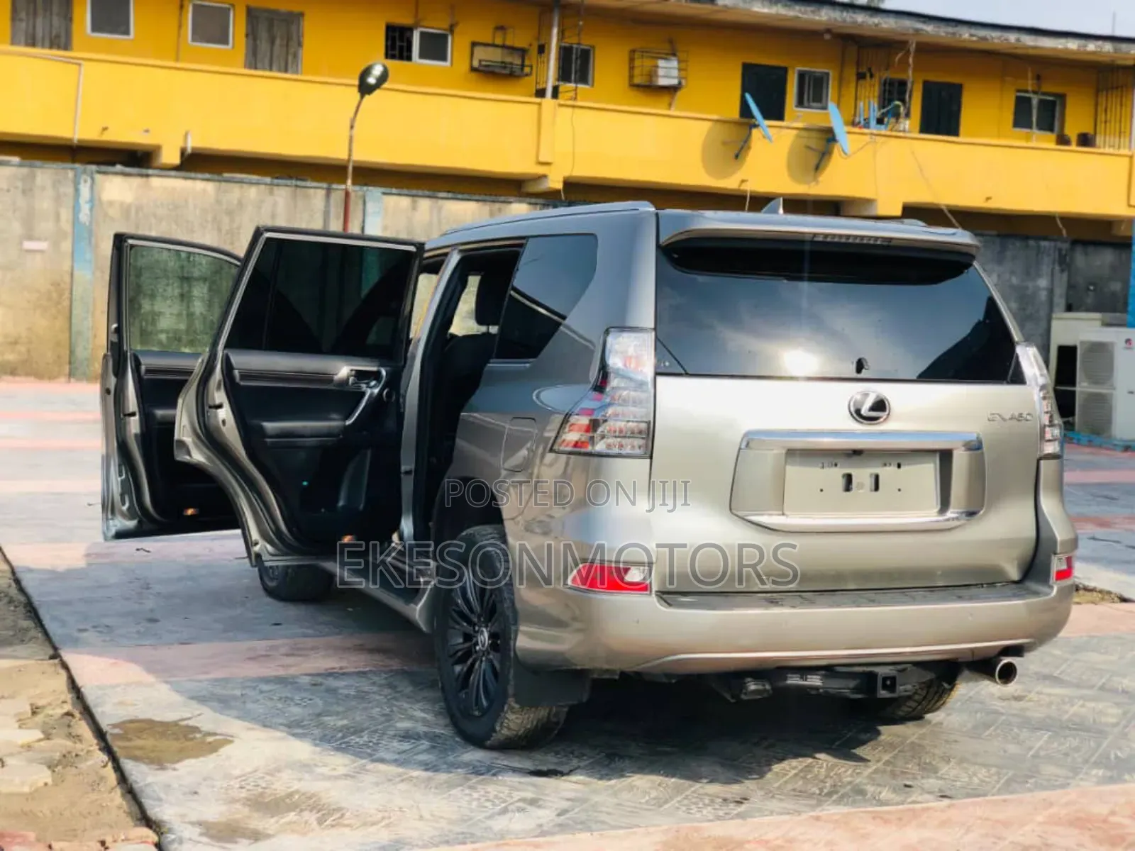 Lexus GX 460 AWD 2023 Gold in Amuwo-Odofin - Cars, Ekeson Motors | Jiji.ng