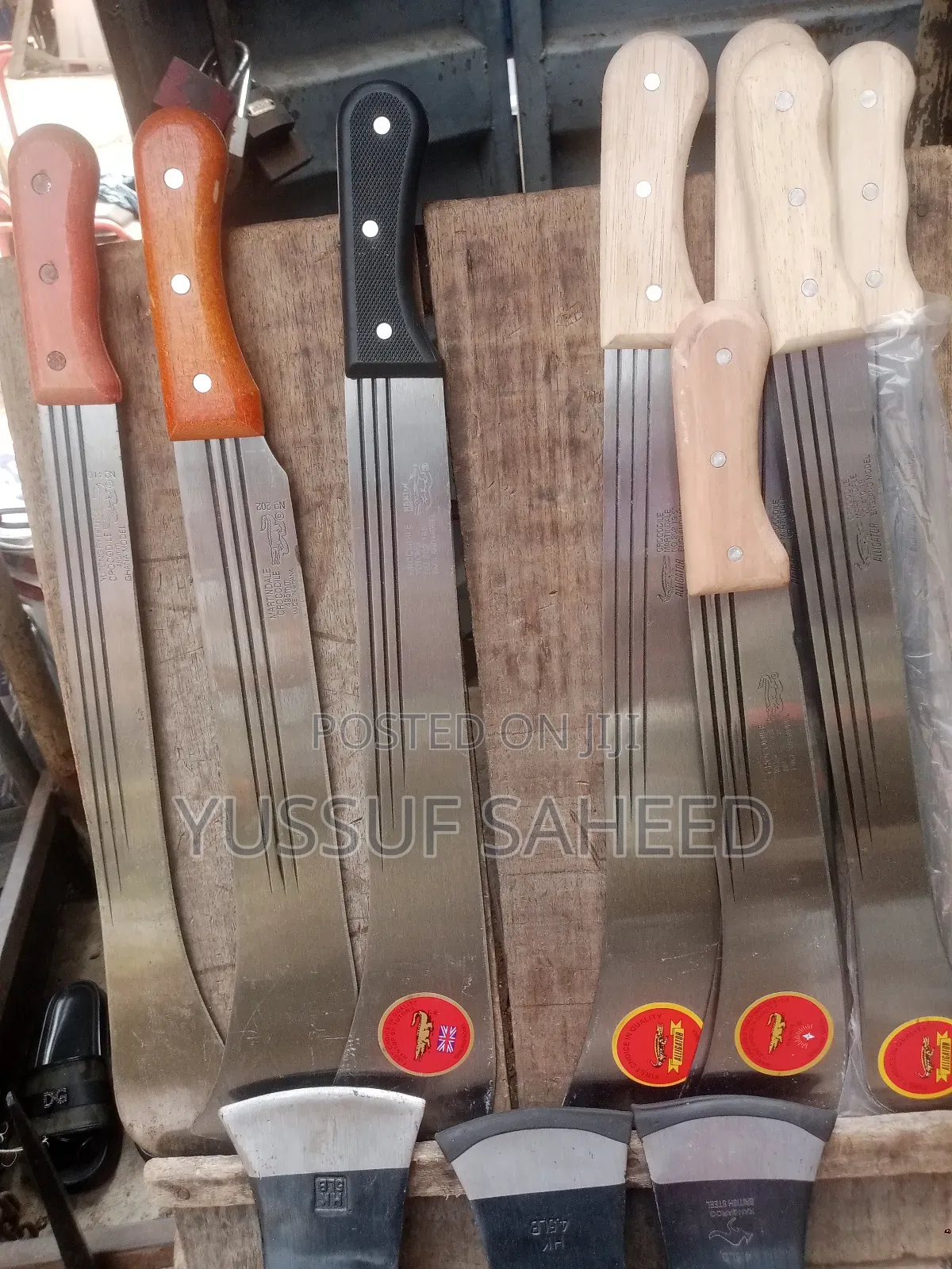 Wood Cutlass for sale - Yussuf Saheed Price: ₦ 5,000 on Jiji.ng [Lagos ...