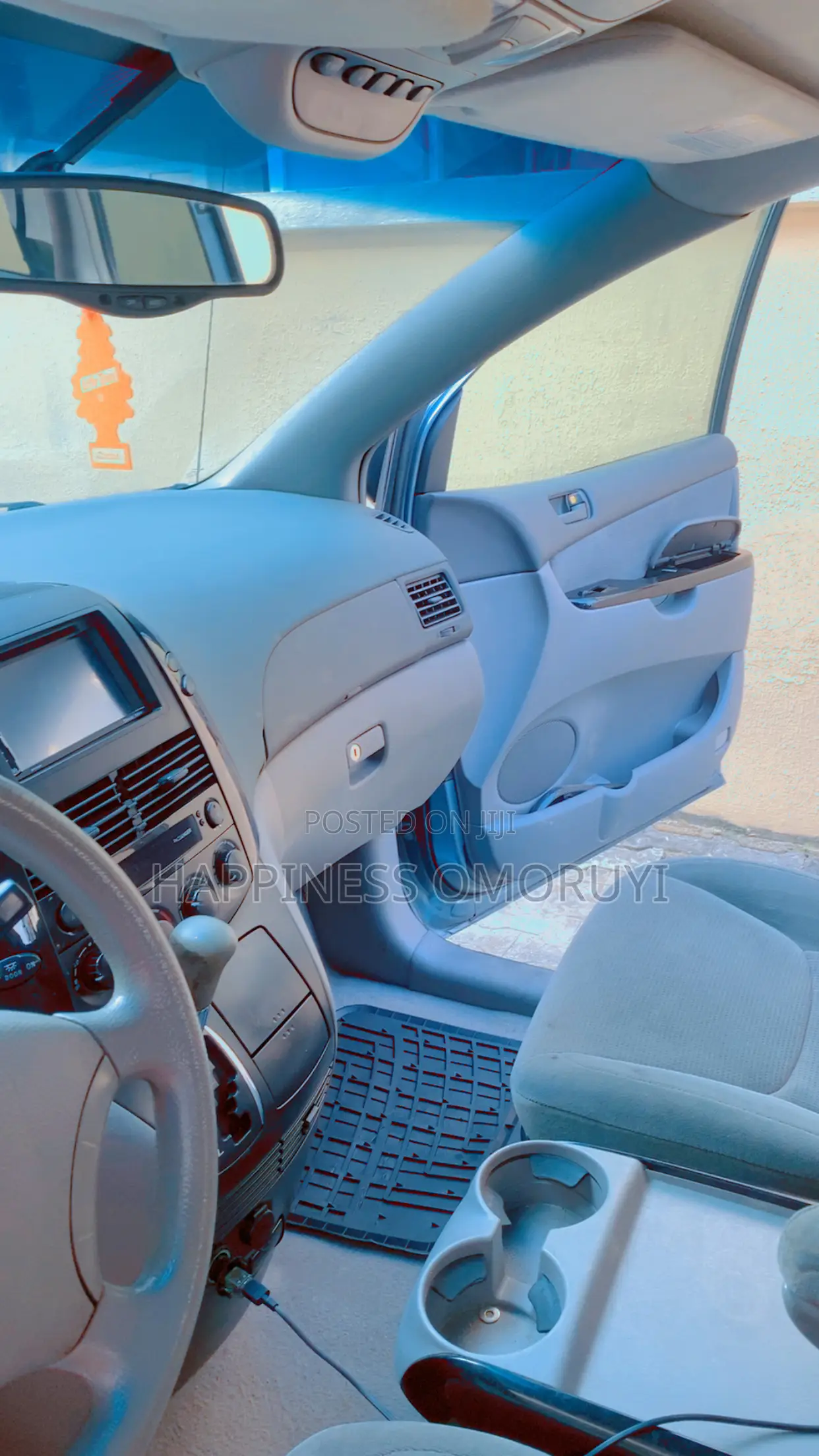 Toyota Sienna 2006 Blue in Lekki - Cars, Happiness Omoruyi | Jiji.ng