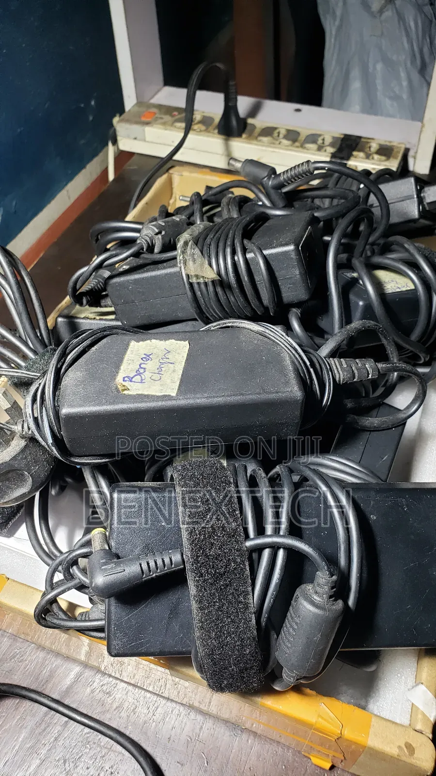 All Direct Tokunbo Chargers Hp, Dell, Microsoft Surface, and Others in ...