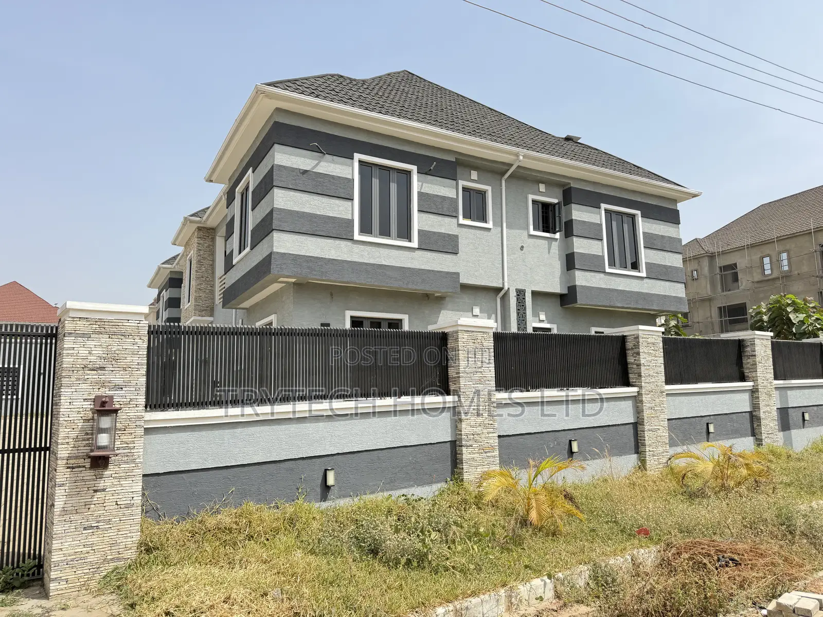 2bdrm Block of Flats in Nnpc Estate Lifecamp for sale in Life Camp - Houses & Apartments for ...