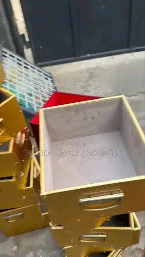 Golden Luxury Hamper Crates in Ikoyi - Arts, Crafts & Awards, Billion ...