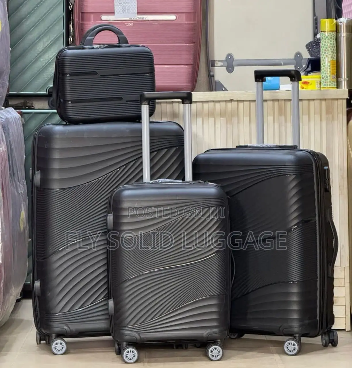 Trending Traveling Box Set of Boxe for sale - Fly Solid luggage Price ...