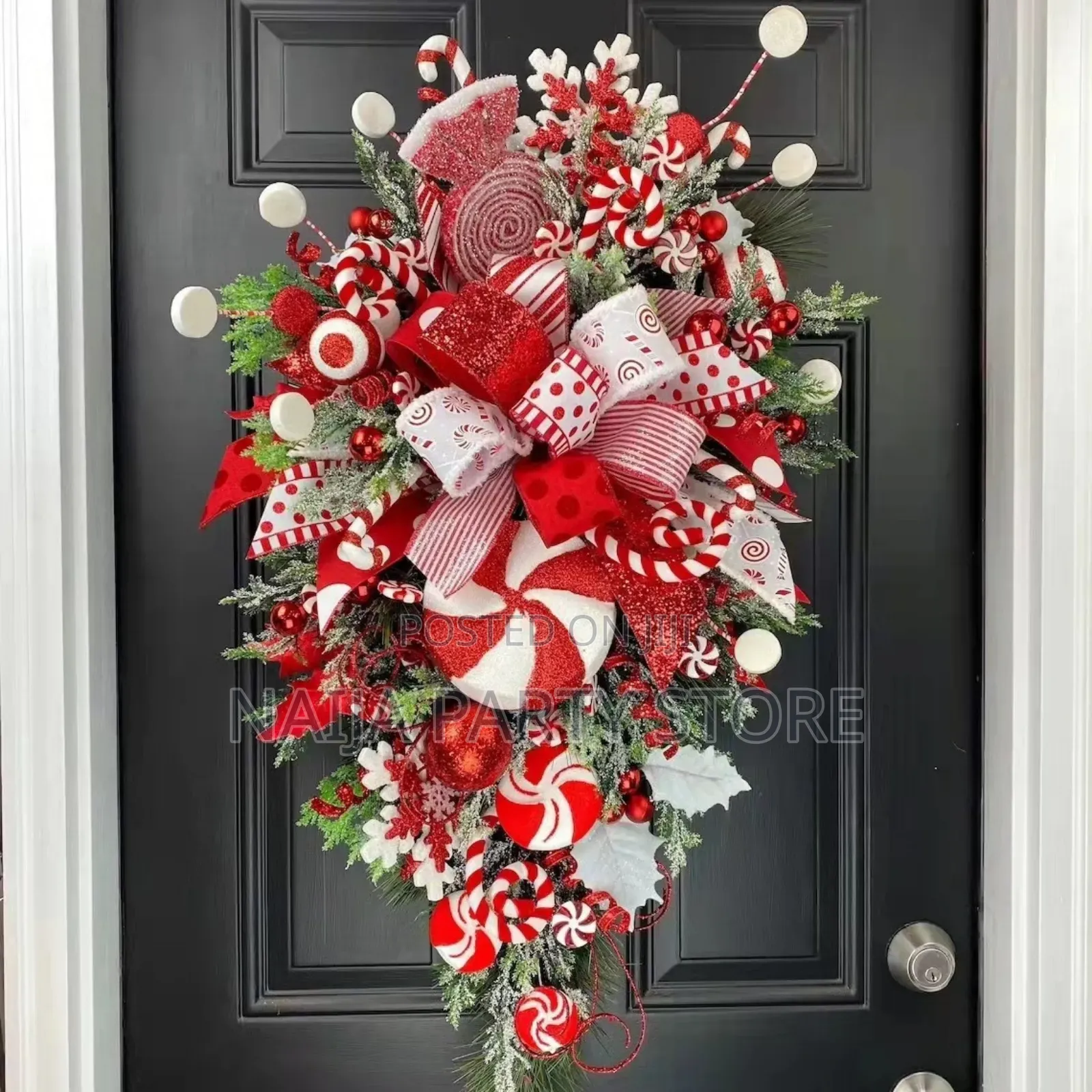 Christmas Door Hang in Ibadan - Home Accessories, Nifemi Oyajide | Jiji.ng