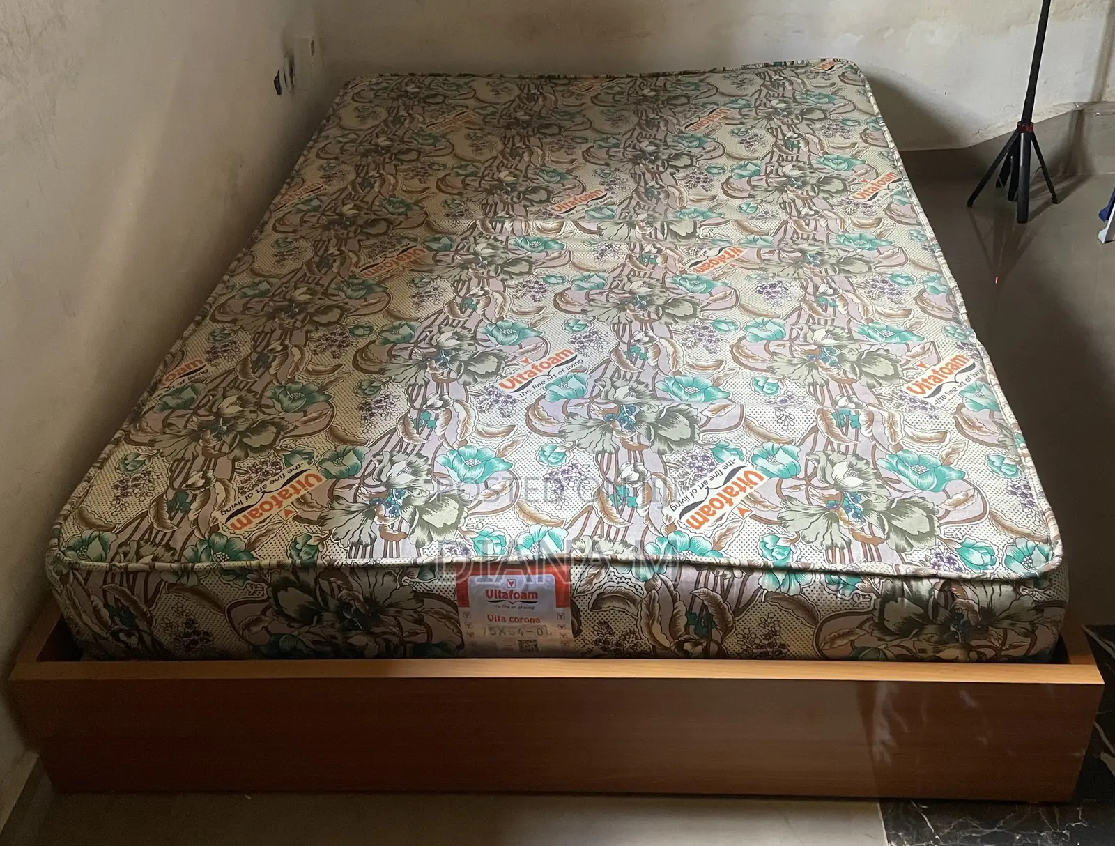 6 Months Old Used Vitafoam 6 by 4 Mattress in Uyo - Furniture, Diana M ...