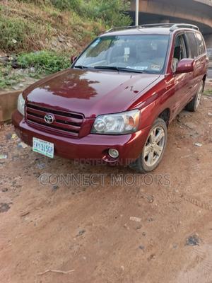 Toyota Highlander 2005 Maroon in Oshodi - Cars, Gee Connect | Jiji.ng