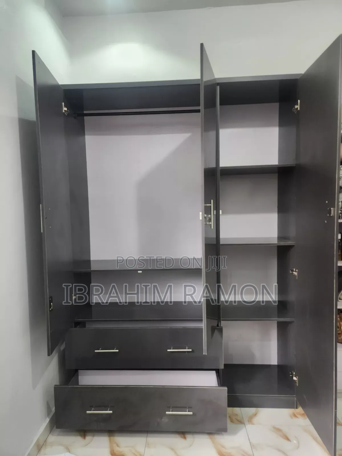 Standard Wardrobe in Mushin - Furniture, Ibrahim Ramon | Jiji.ng