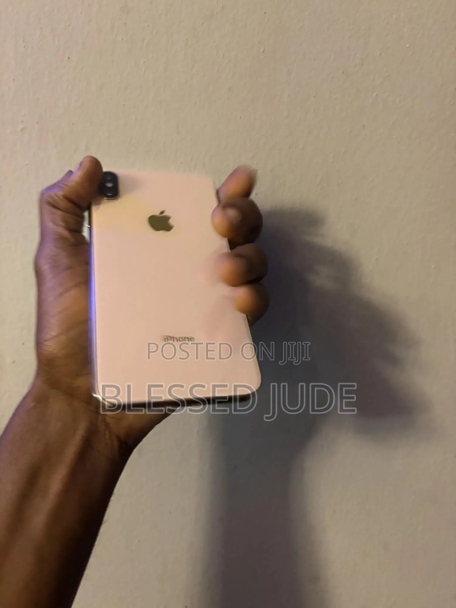 Apple iPhone XS Max 64 GB Gold for sale - Blessed Jude Price: ₦ 155,000 ...
