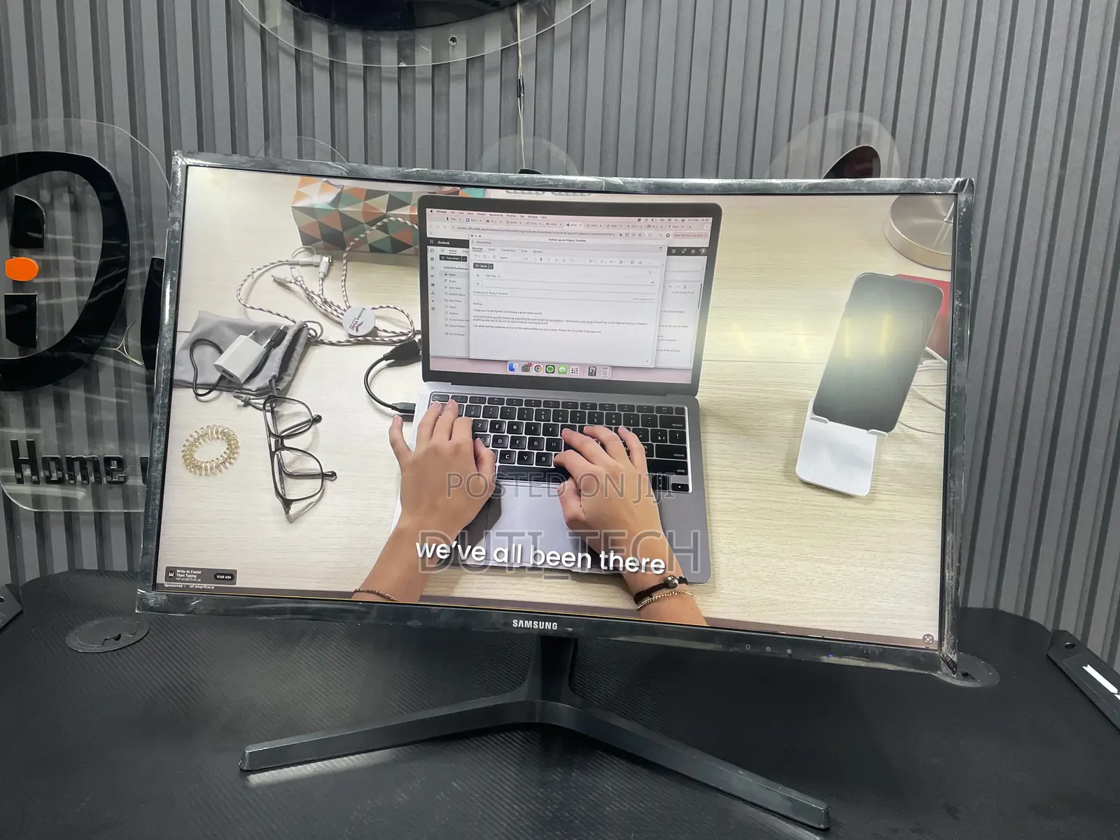 Samsung 27” Curved Qled Full Hd (1080p) 144hz 1ms Gaming Monitor in ...