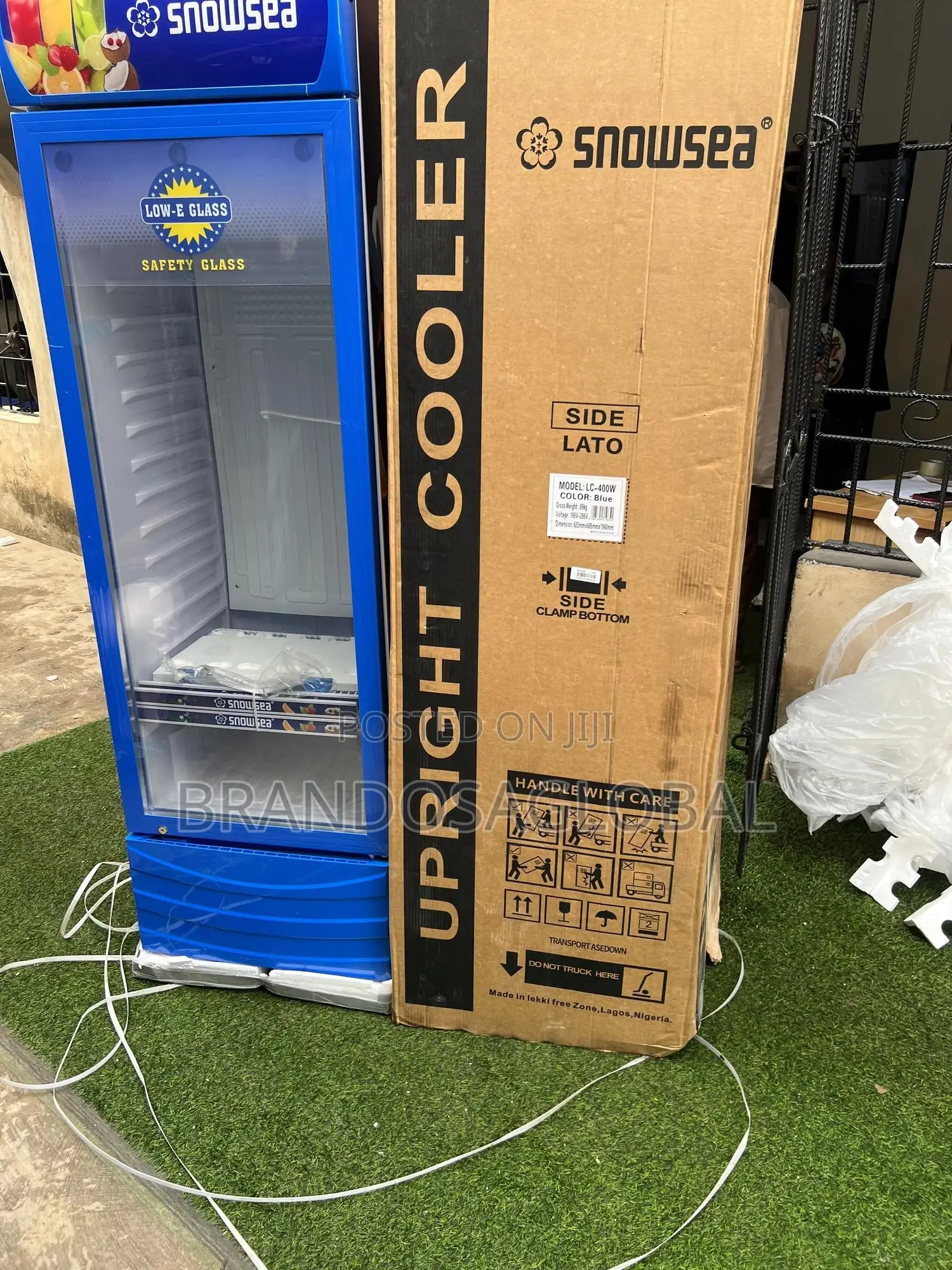 Snowsea 400l Upright Showcase Refrigerator | Lc 400 for sale ...