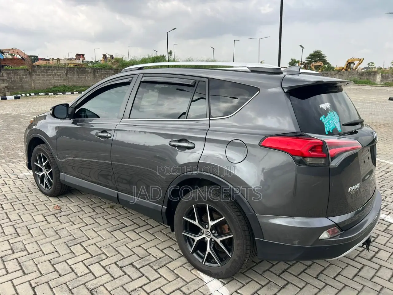 Toyota RAV4 2016 Gray in Lagos State - Cars, Jadesimi T | Jiji.ng