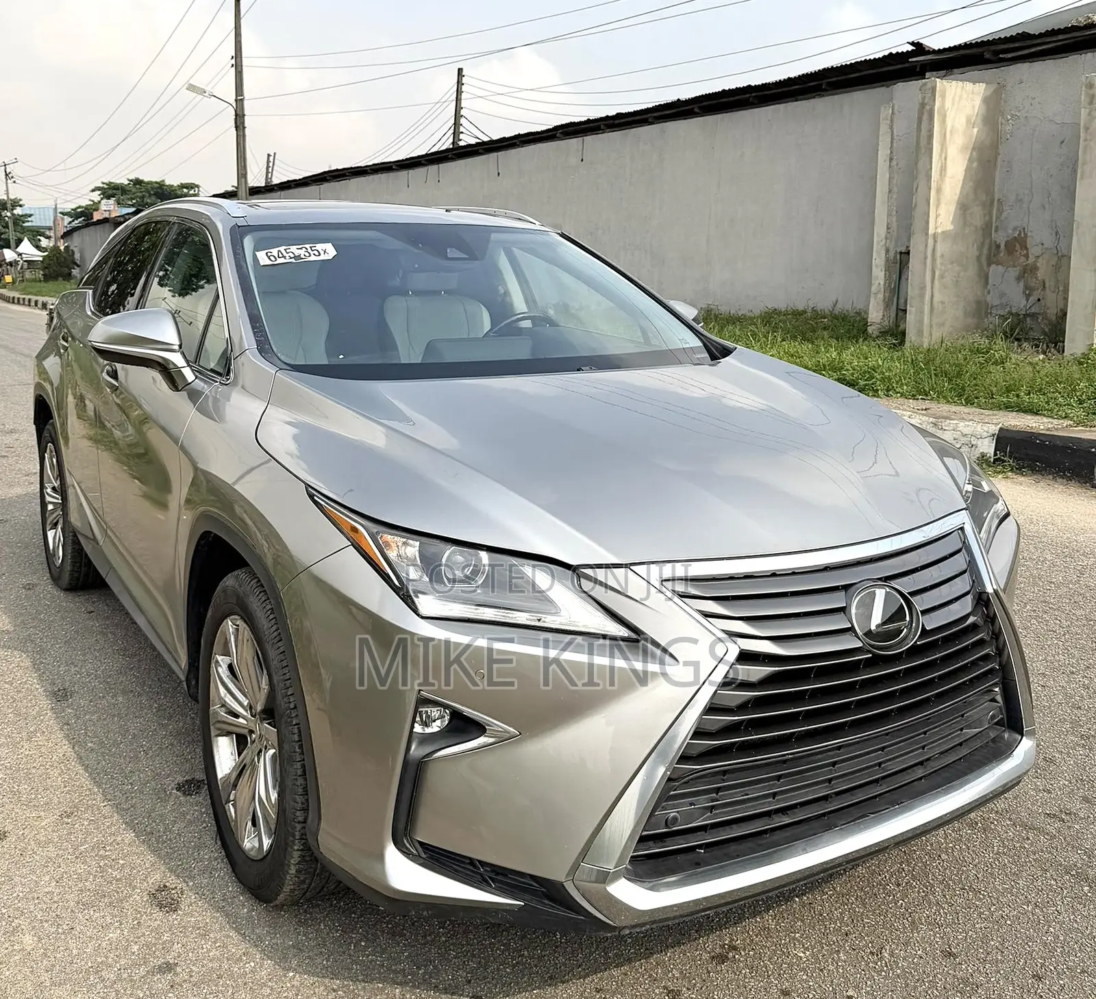Lexus RX 350 2017 Gold in Lagos State - Cars, Mike Kings | Jiji.ng