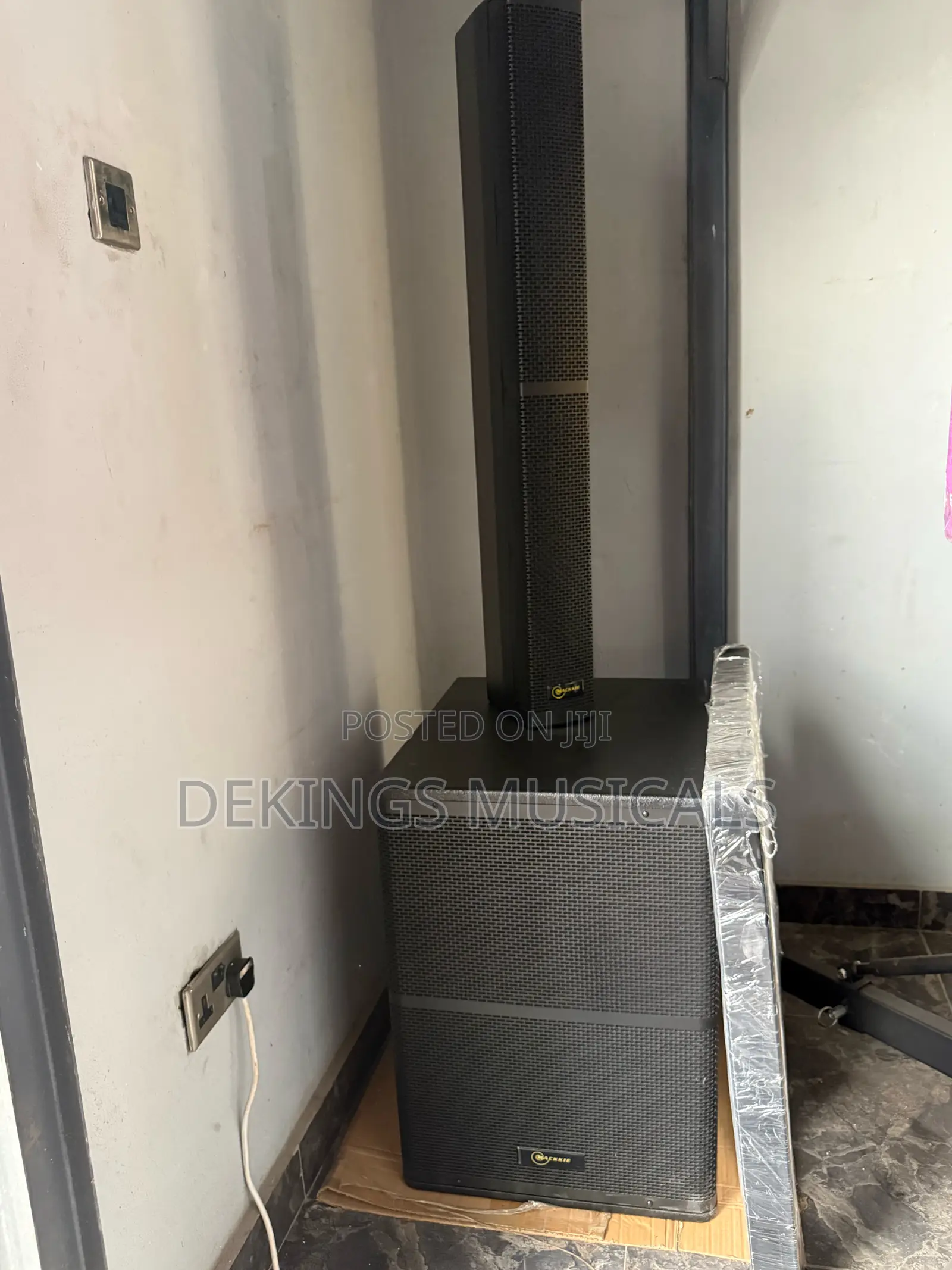 Mackie Column Line Array Speakers - Column Speaker in Ojo - Home ...