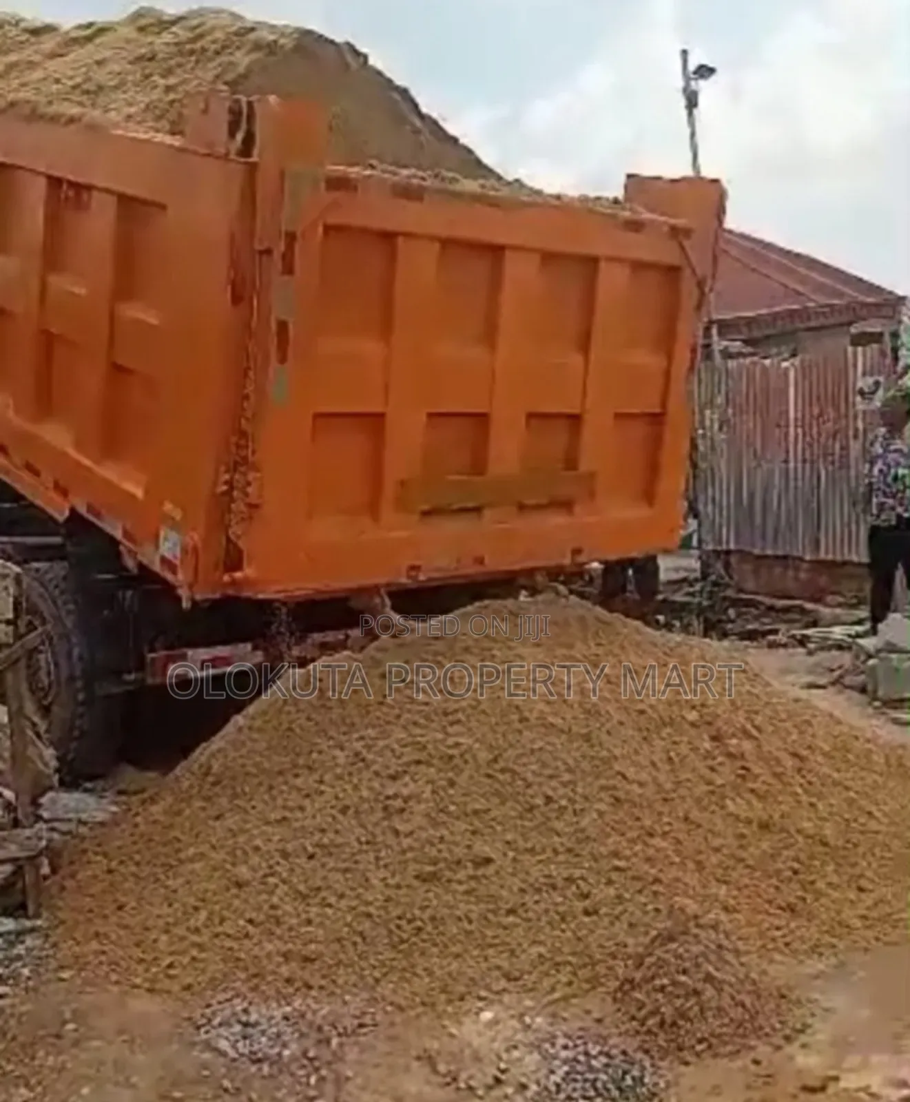 Sharp Sand and Plaster Sand 30 Ton in Gbagada - Building Materials ...