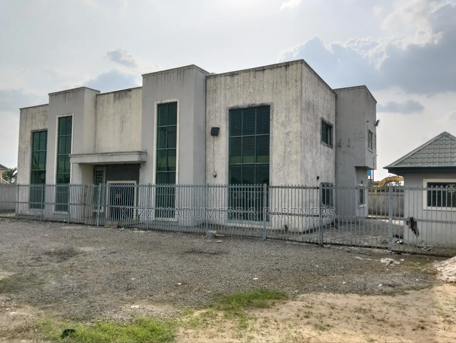 To Let: A Storey Building With Mini Office Halls in Port-Harcourt ...