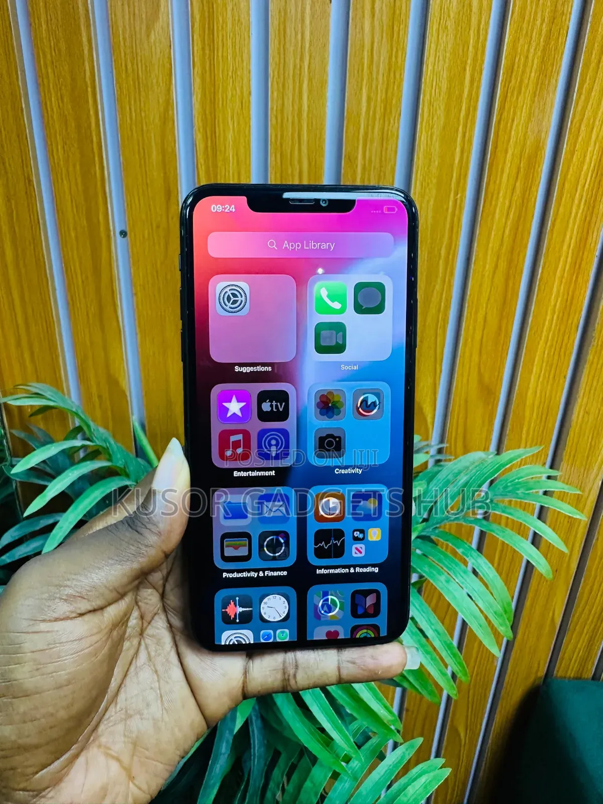 Apple iPhone 11 Pro Max 64 GB Gray in Port-Harcourt - Mobile Phones ...