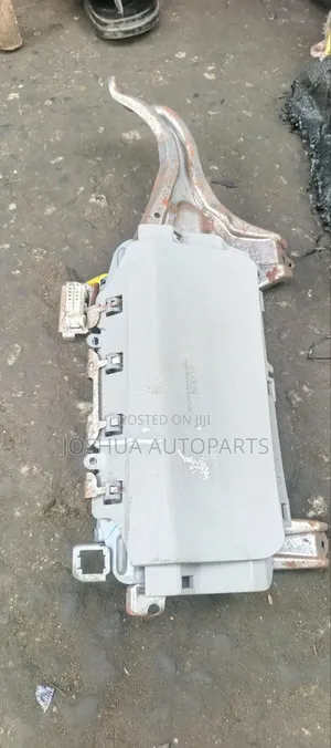 Driver Knee Airbag, Toyota Highlander 2008-2013 in Mushin - Vehicle ...