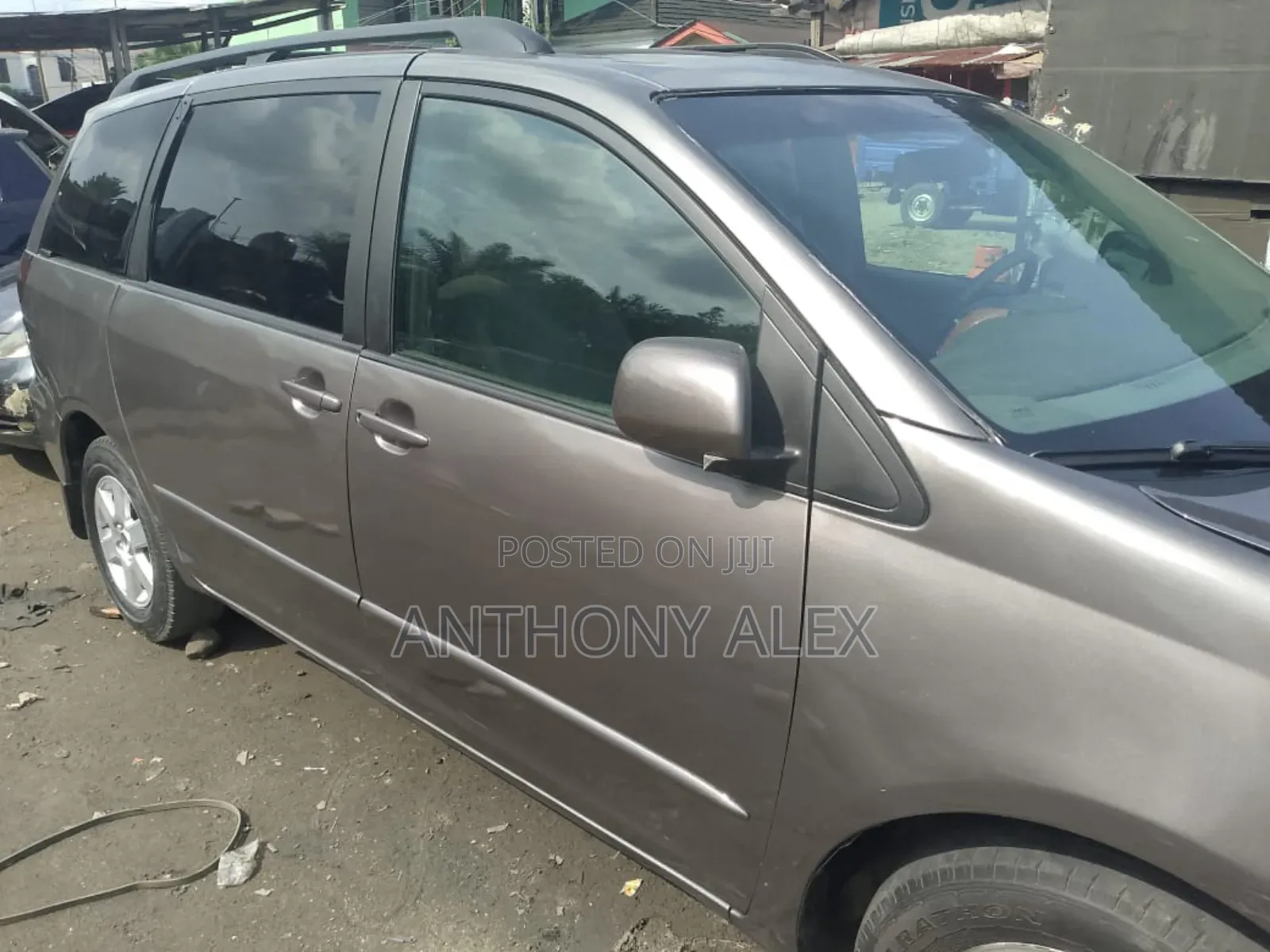 Toyota Sienna XLE 2005 Gray in Port-Harcourt - Cars, Anthony Alex | Jiji.ng