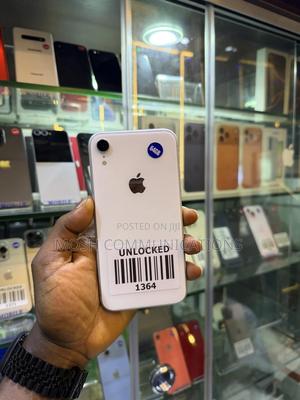 Apple iPhone XR 64 GB White in Ikeja - Mobile Phones, Moshood Lawal ...