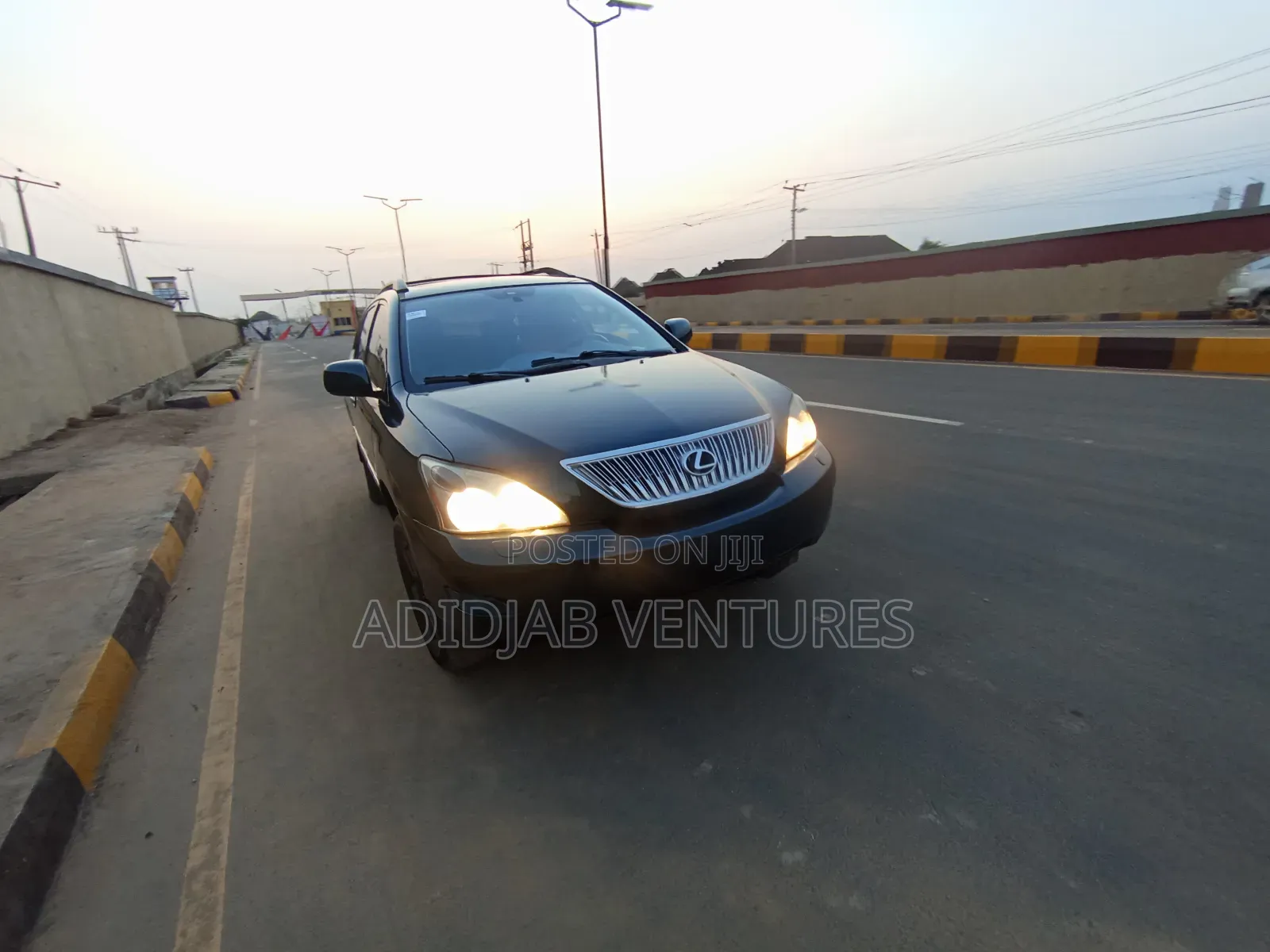 Lexus RX 330 2005 Blue in Ibadan - Cars, Adidjab Ventures | Jiji.ng