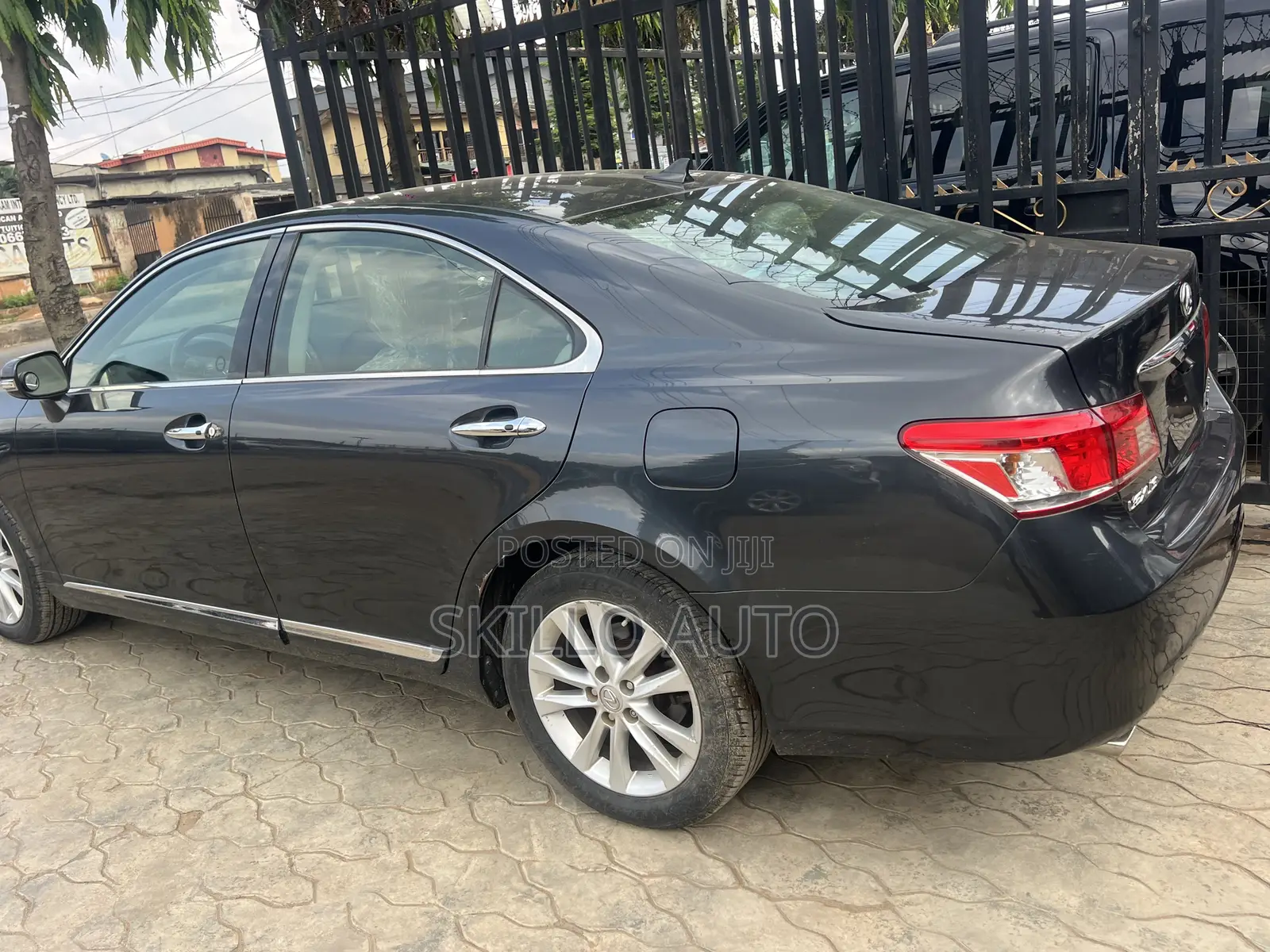 Lexus ES 350 2010 Blue in Alimosho - Cars, Skillo Auto | Jiji.ng