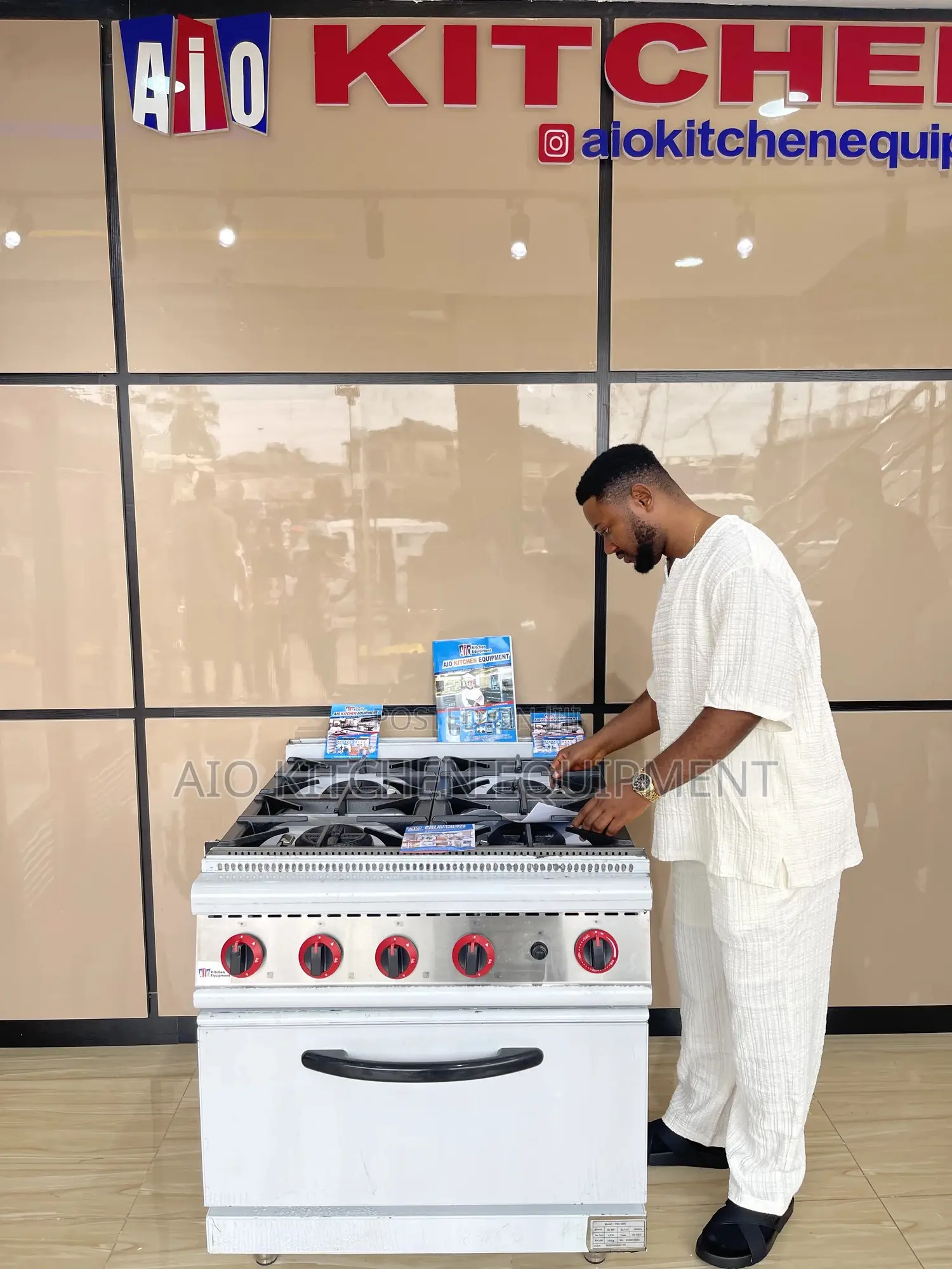 4-Burner Gas Range With Oven Commercial in Abule Egba - Restaurant ...
