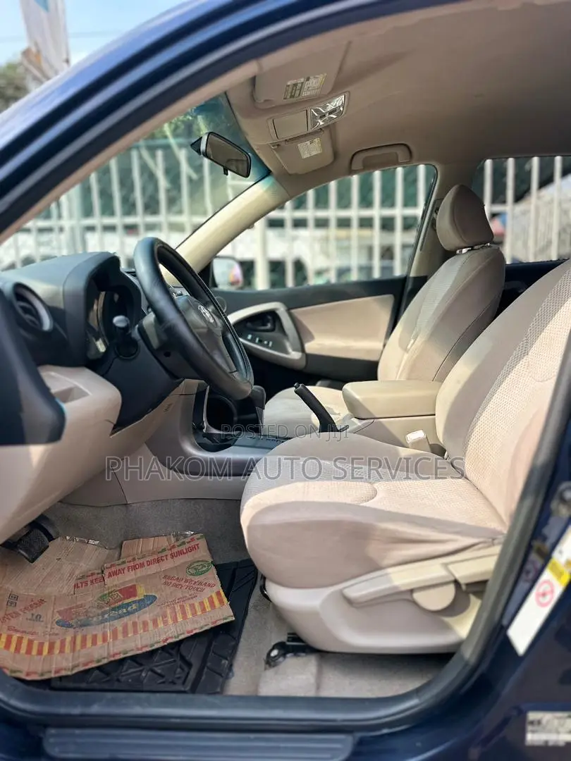 Toyota RAV4 Sport V6 4x4 2006 Blue in Ikeja - Cars, Phakom Auto ...