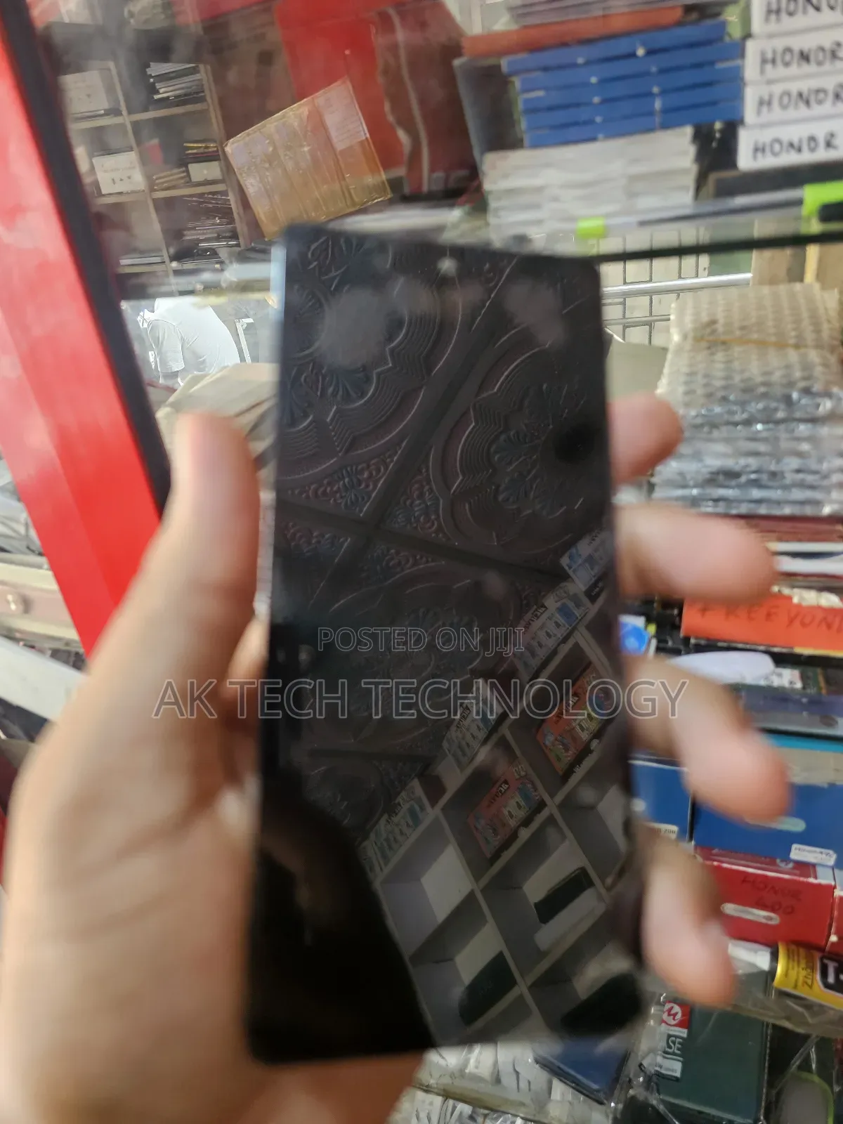 Google Pixel 7 Original Amoled Screen With Fingerprint in Ikeja ...