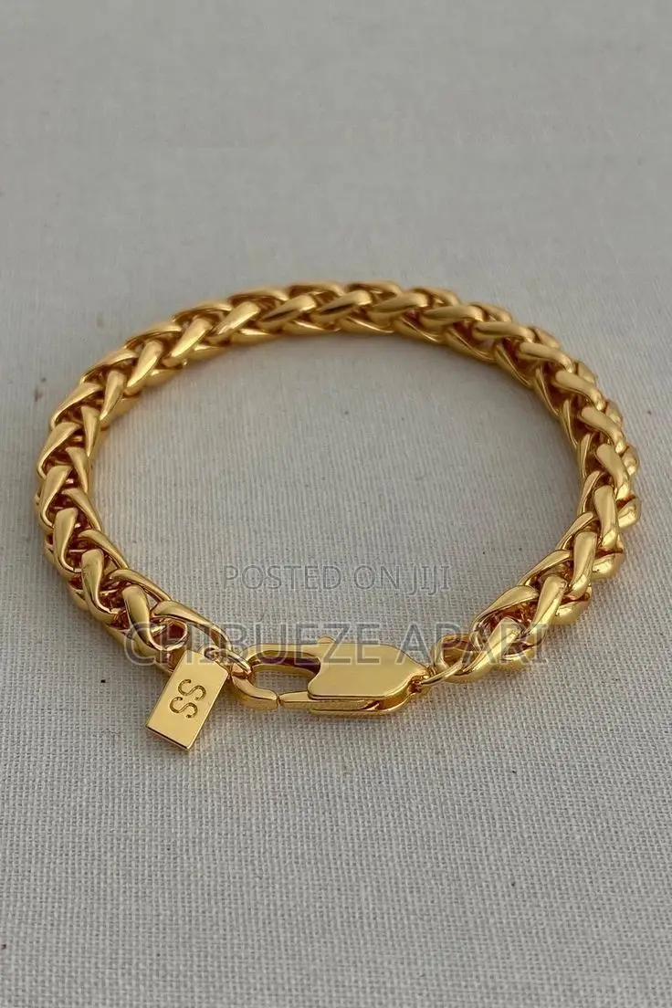 Gold Hand Chain in Central Business District - Jewelry, Chibueze Apari ...