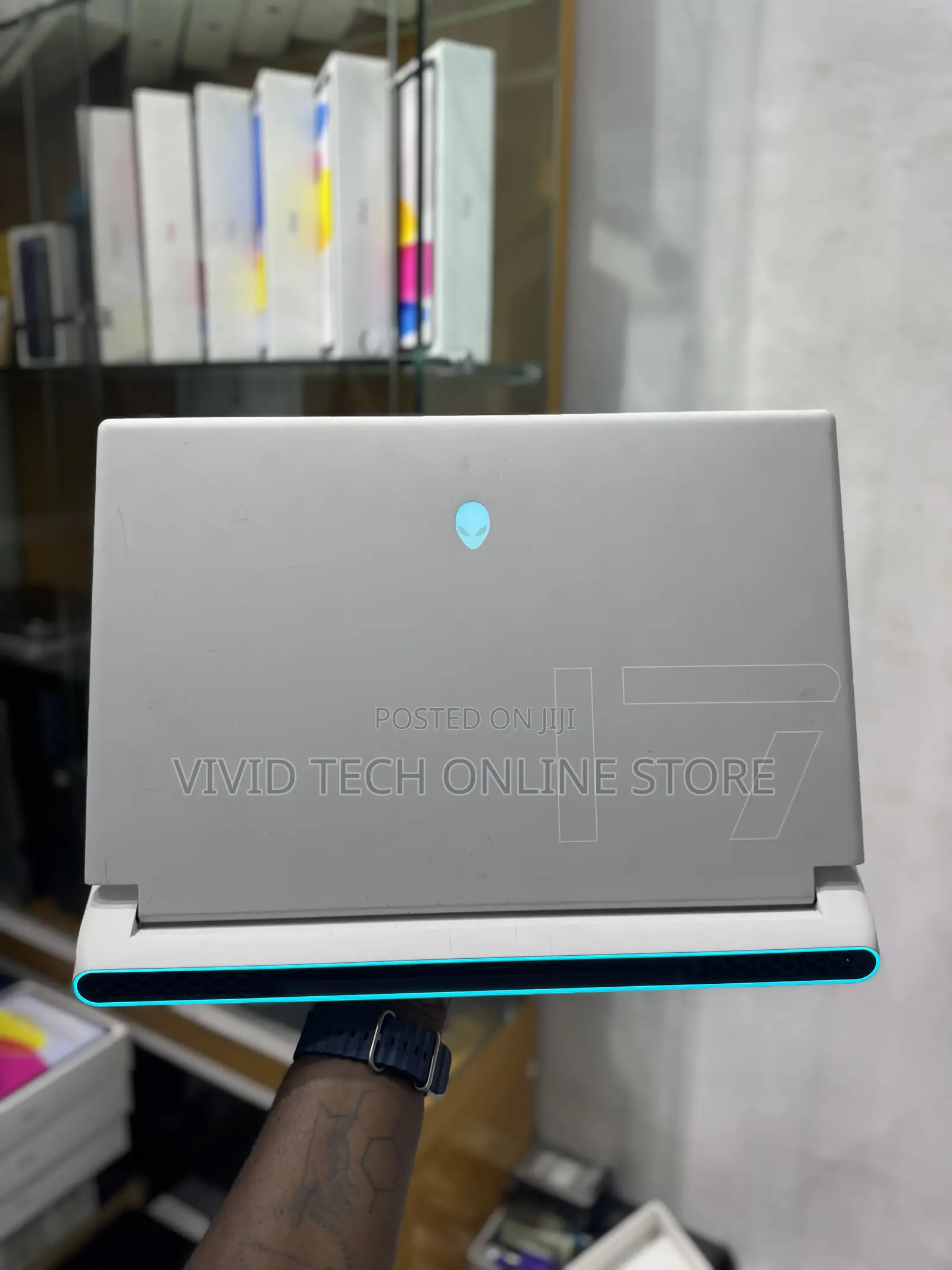 Laptop Dell Alienware X17 R1 32GB Intel Core i7 SSD 512GB in Ikeja ...