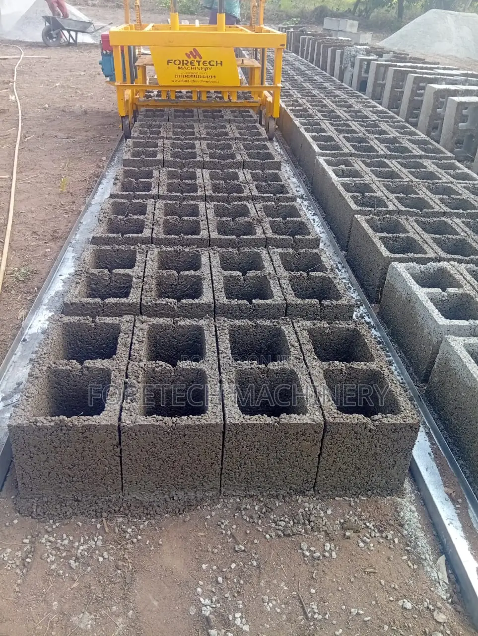 Concrete Block Molding Machine for sale - Foretech Machinery Price: ₦ ...