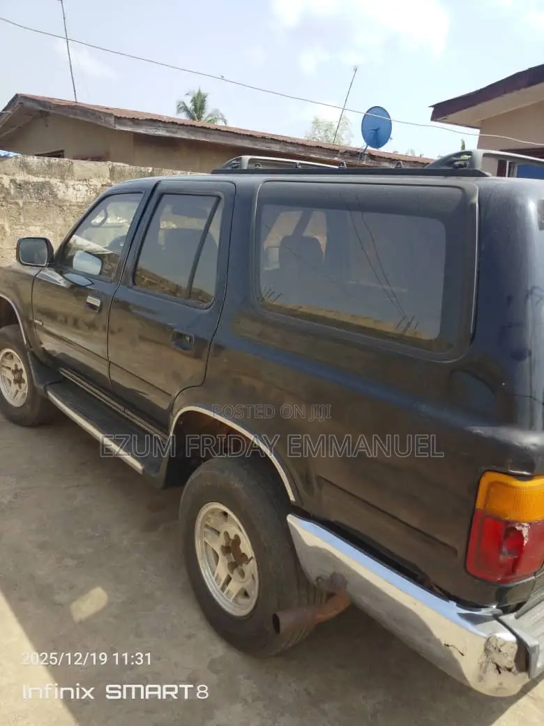 Toyota 4-Runner 1989 Blue in Akure - Cars, Ezum Friday Emmanuel | Jiji.ng