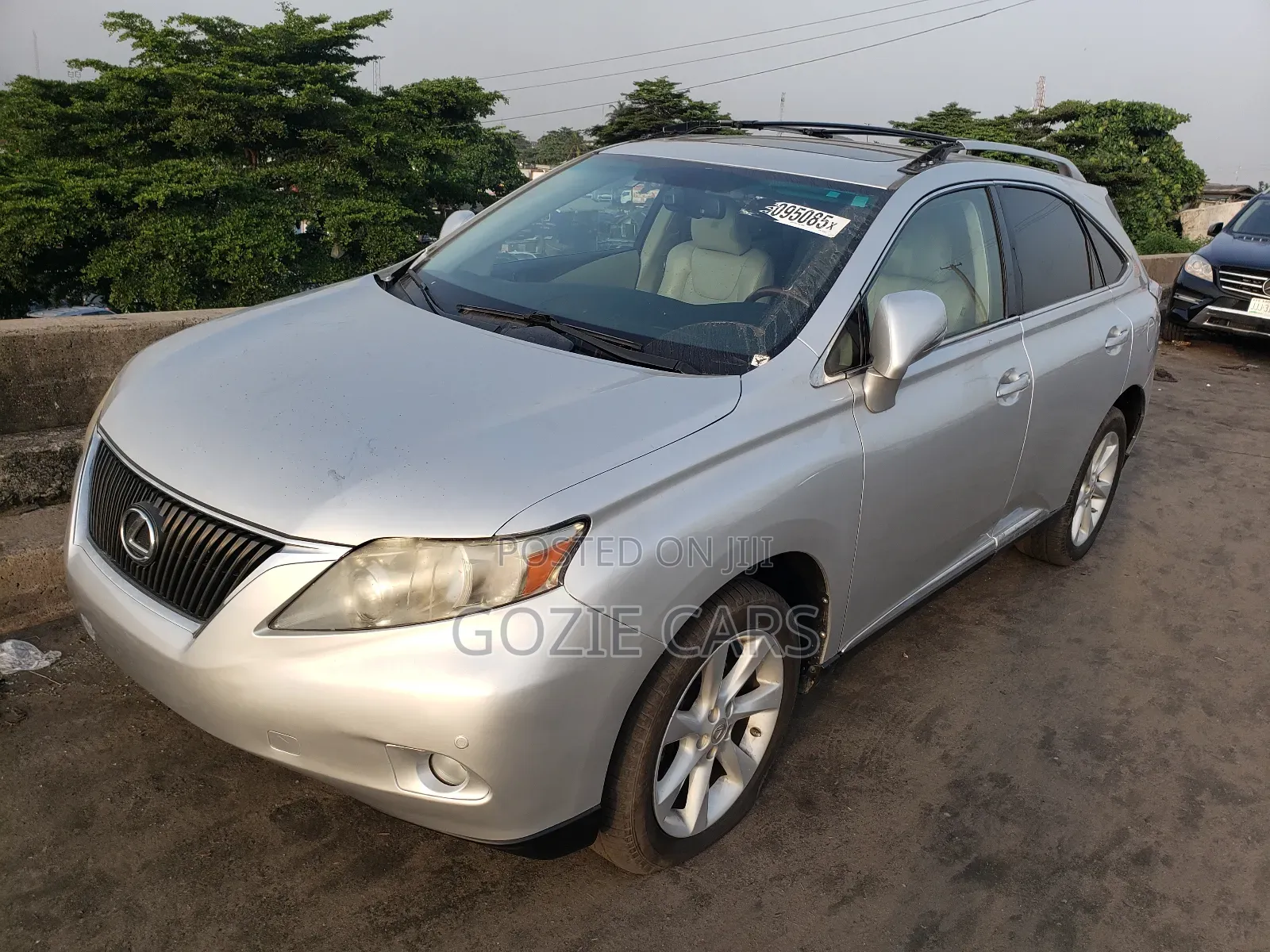 Lexus RX 350 2012 Silver in Apapa - Cars, Gozie Cars Christopher | Jiji.ng