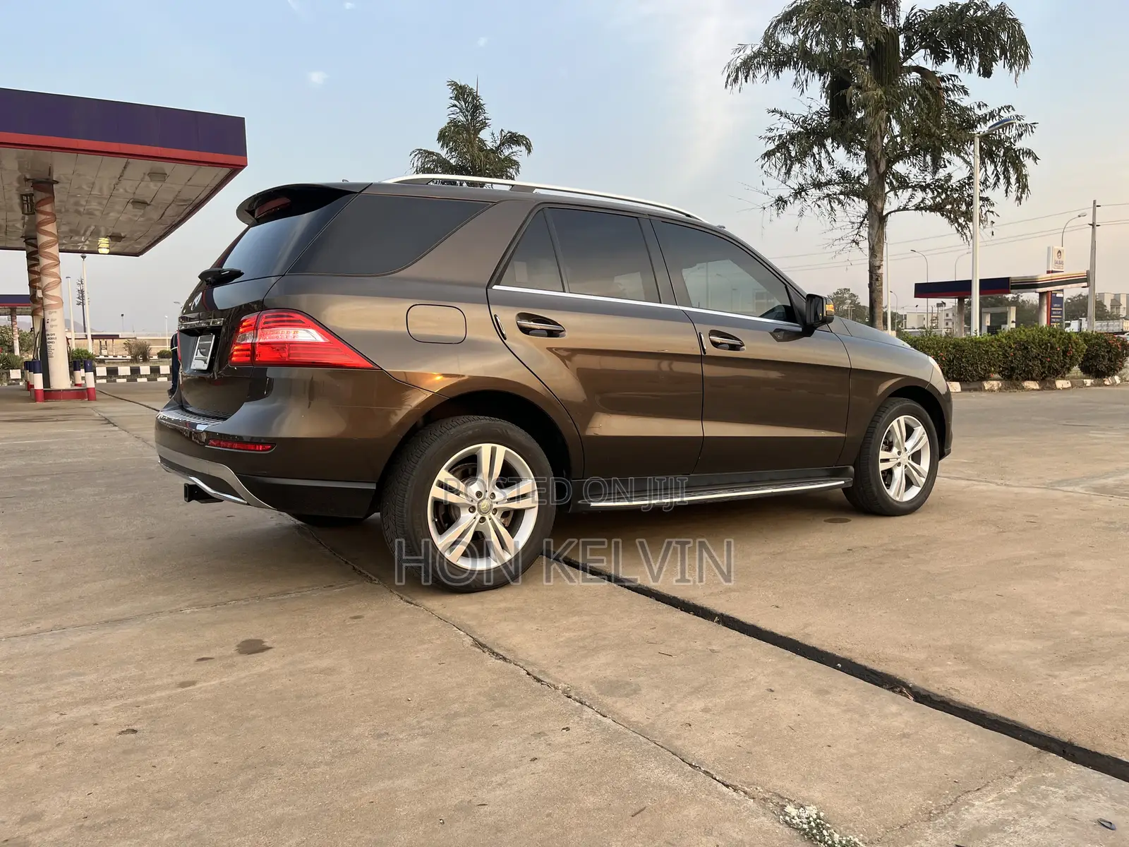 Mercedes-Benz M Class ML350 4dr SUV (3.5L 6cyl 7A) 2014 Brown in ...