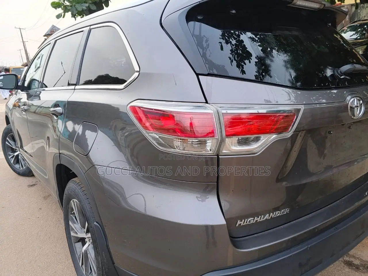 Toyota Highlander XLE V6 4x4 (3.5L 6cyl 6A) 2016 Gray in Abule Egba ...