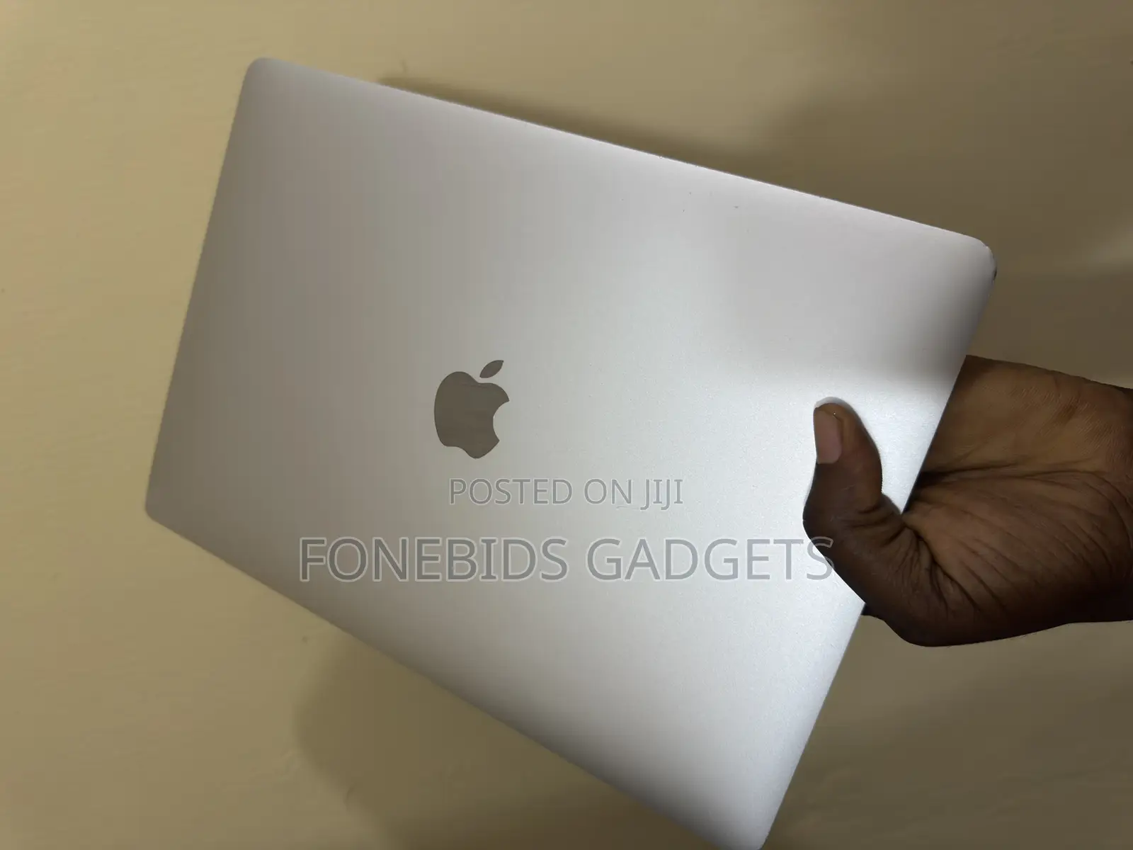 Laptop Apple MacBook Pro 2020 8GB Intel Core I5 SSD 512GB in Abule Egba ...