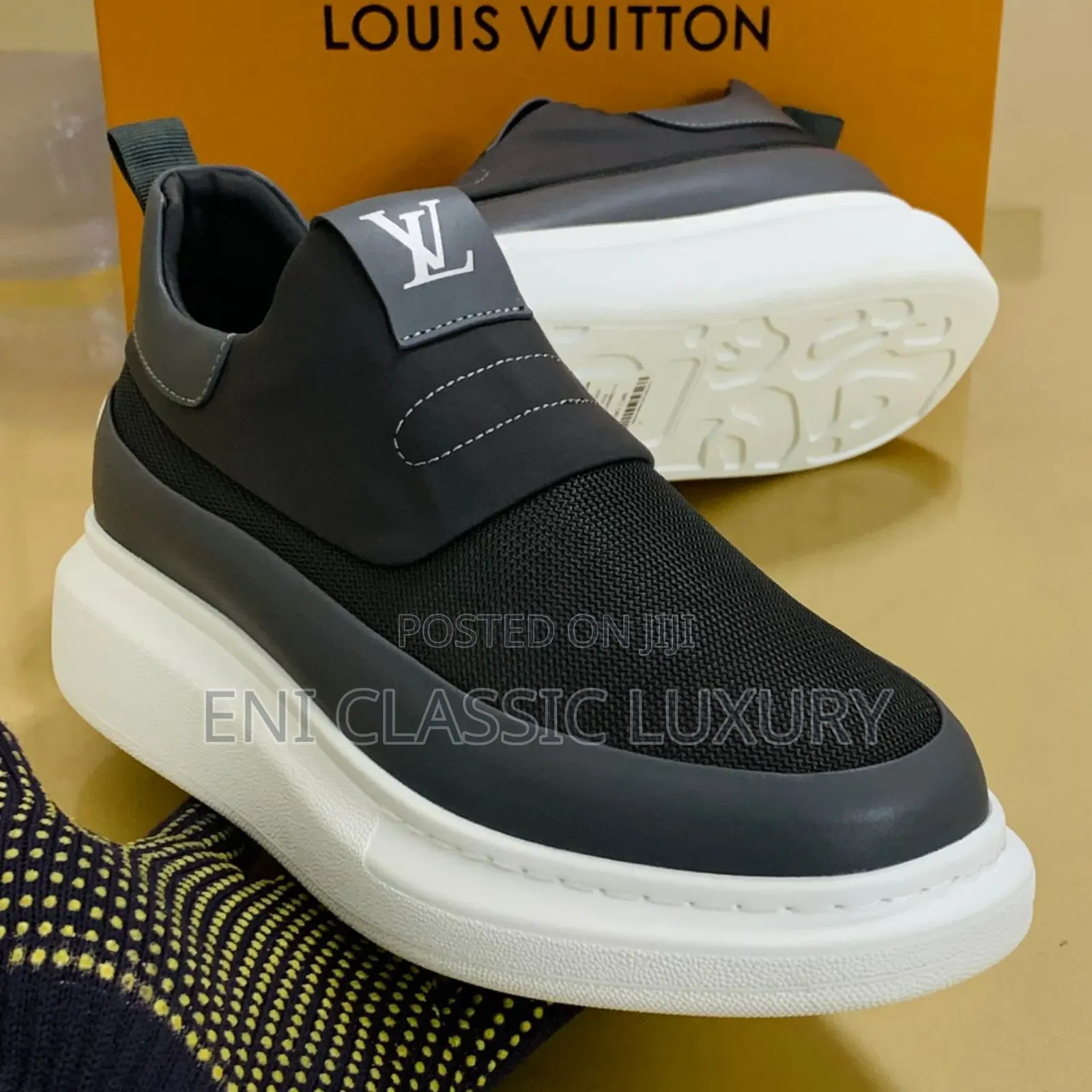 Best Quality Luxury Men's Sneakers Louis Vuitton Well Banded Package in ...