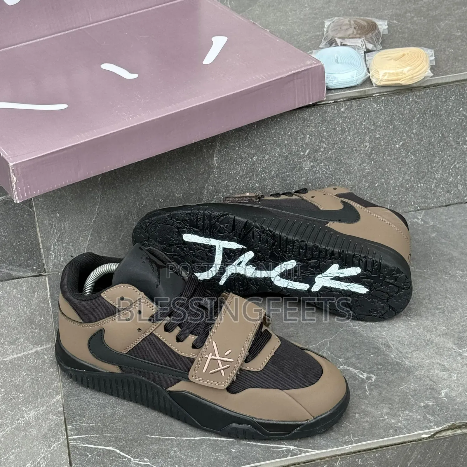 Travis Scott X Jordan Jumpman in Ojo - Shoes, Blessing Anyanwu | Jiji.ng